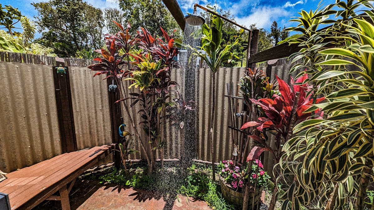 Best Room Rentals & Bnb Maui, HI | Room Rentals Near Me